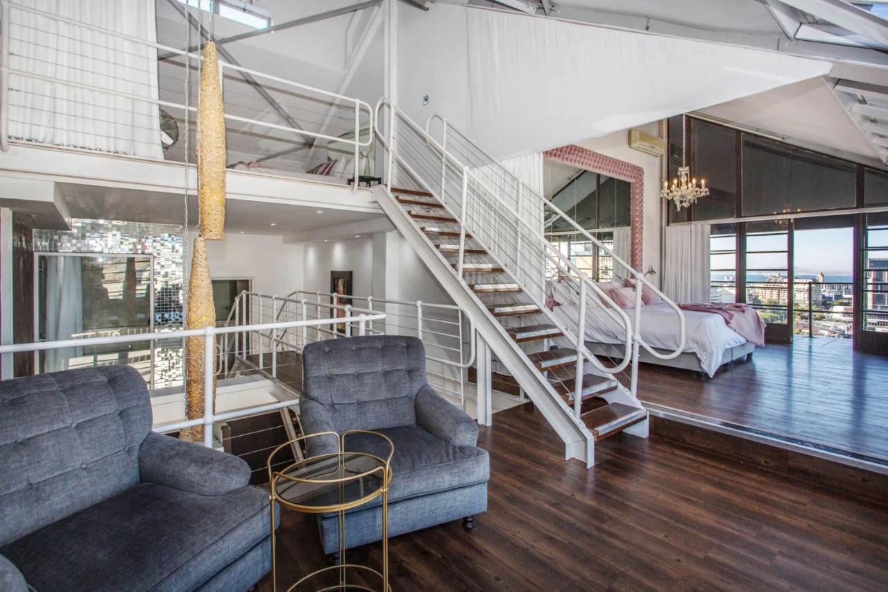 MANHATTAN LOFTS APARTMENT CAPE TOWN